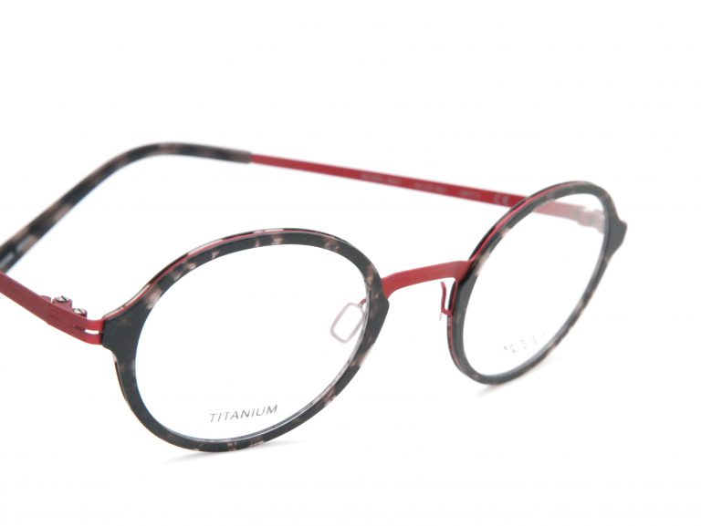 紙のように薄く MODO 4071 GRYTT