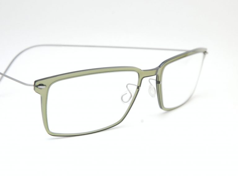 クリアグリーン、ナウ！ LINDBERG 6528