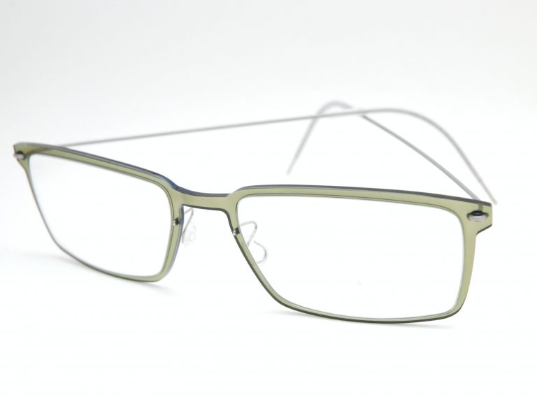 クリアグリーン、ナウ！ LINDBERG 6528