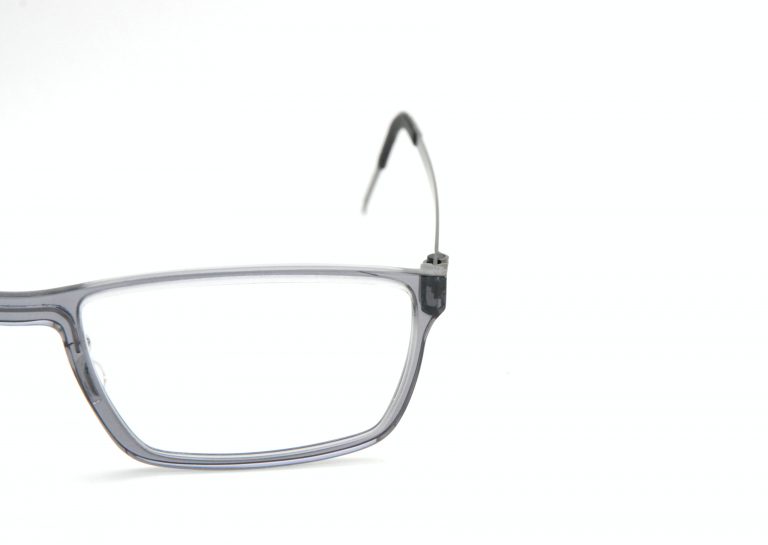 スカッとした四角 LINDBERG 1228 A101