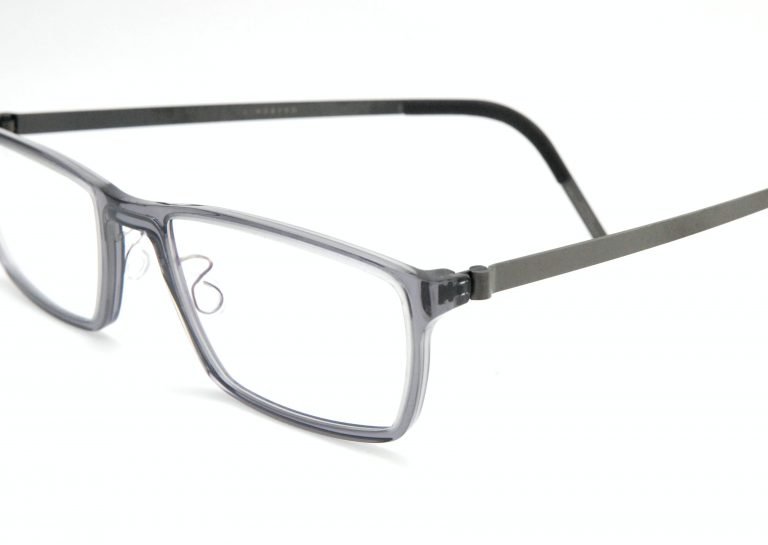 スカッとした四角 LINDBERG 1228 A101
