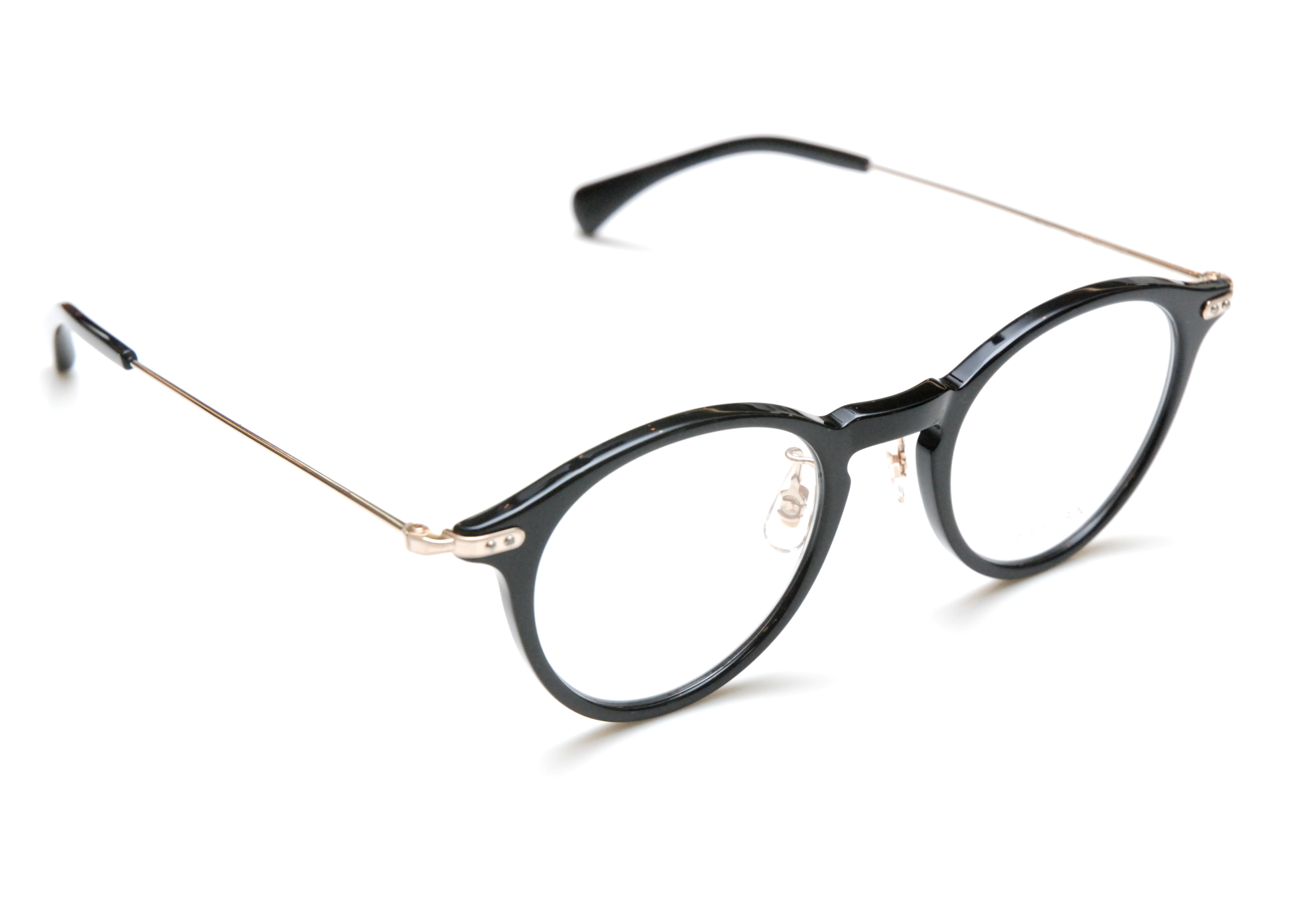 形の良いボストン Eyevan mod. Glow