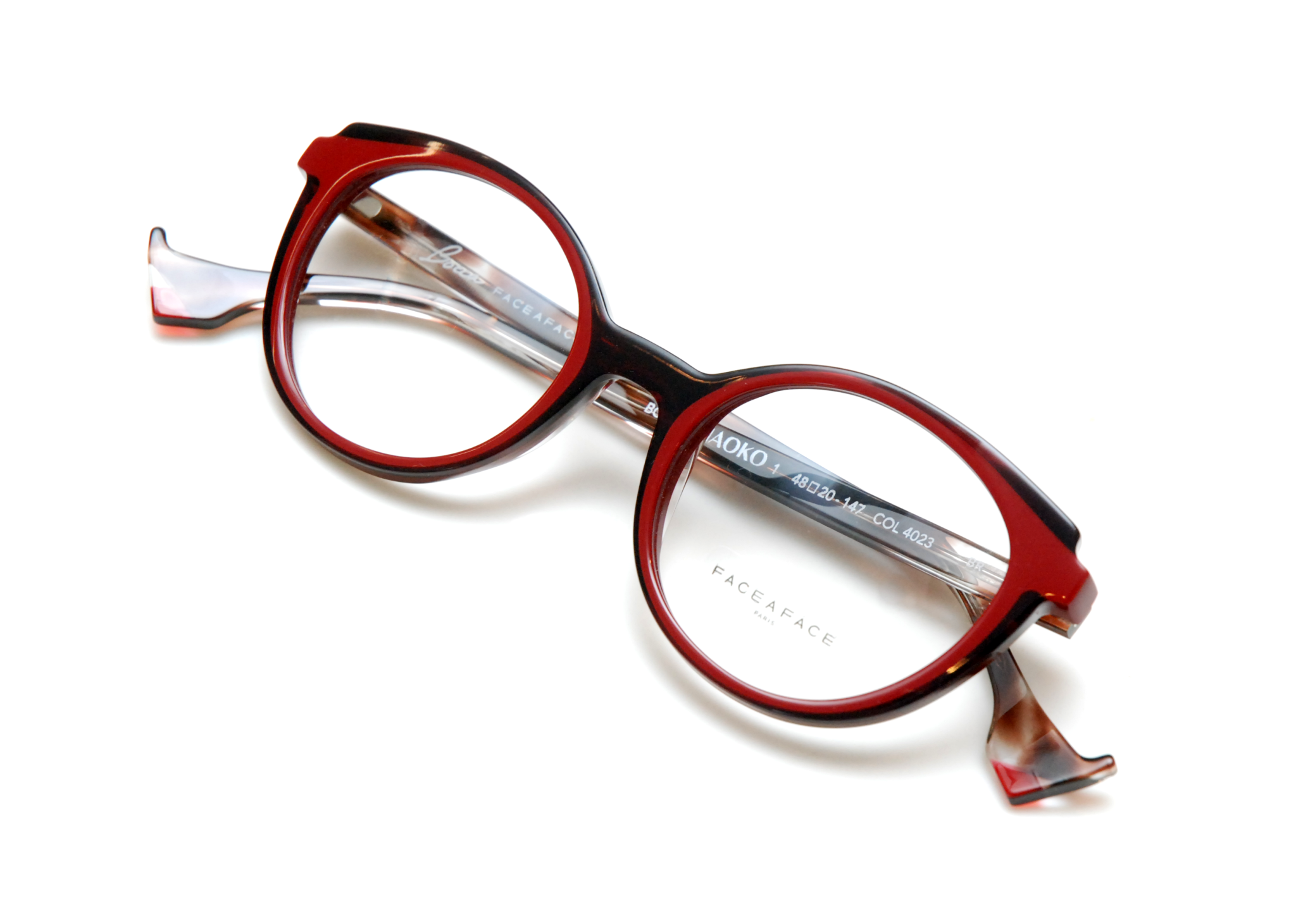 小振りでキュート FACE A FACE mod. Naoko1