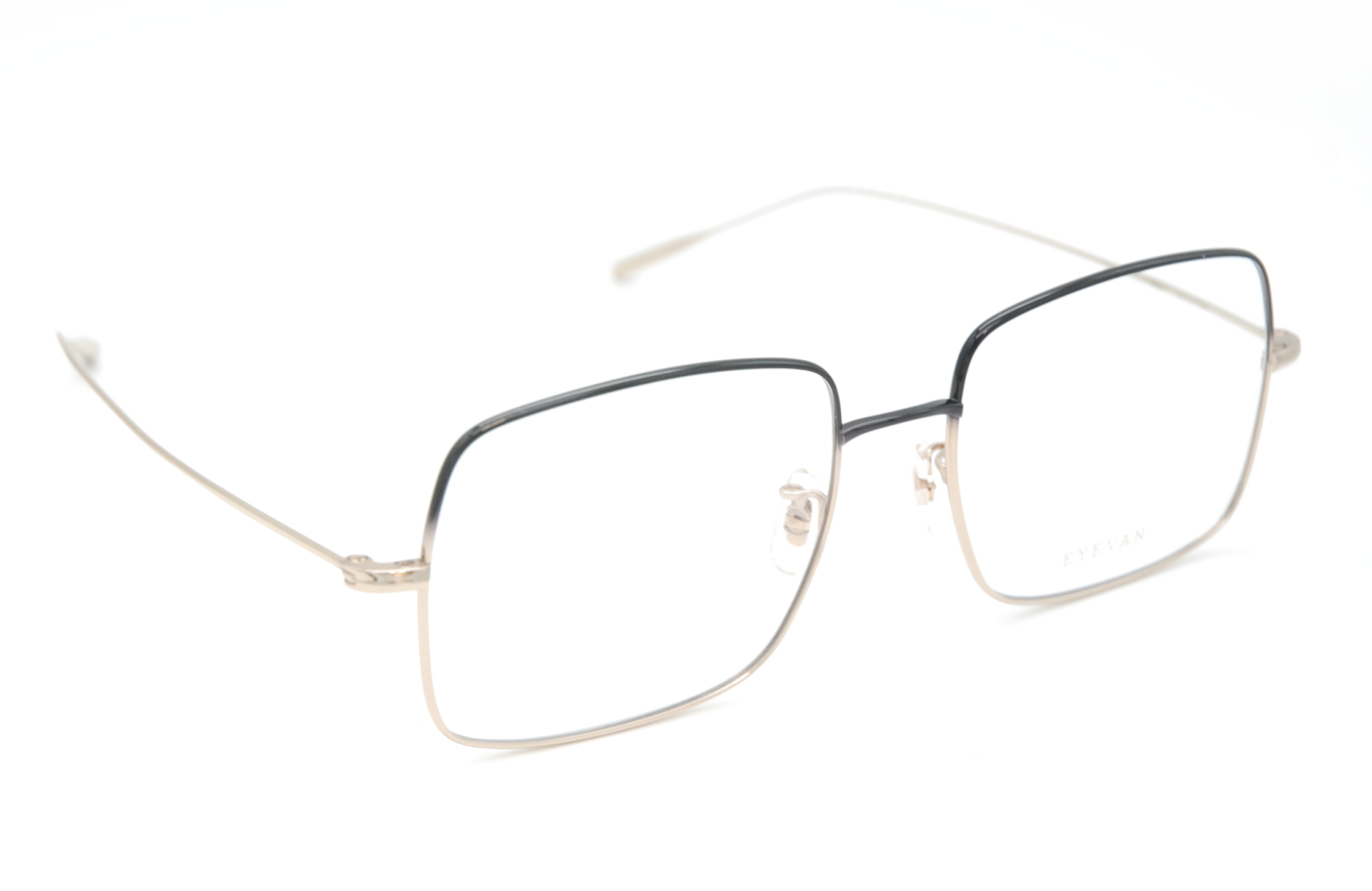 簡素なスクエア Eyevan mod.Forest